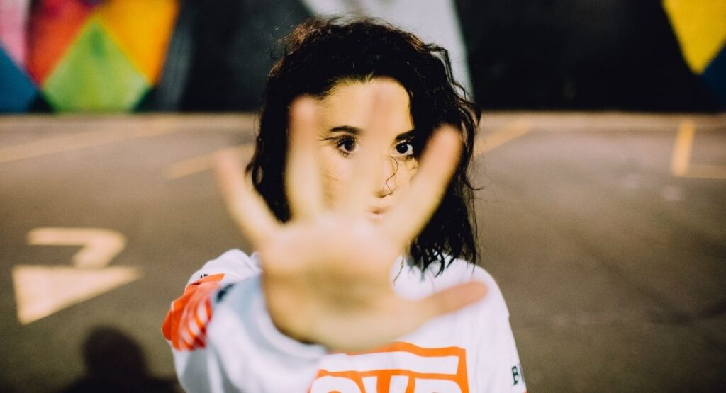 12 Señales de personalidad intimidante que molesta accidentalmente a ...